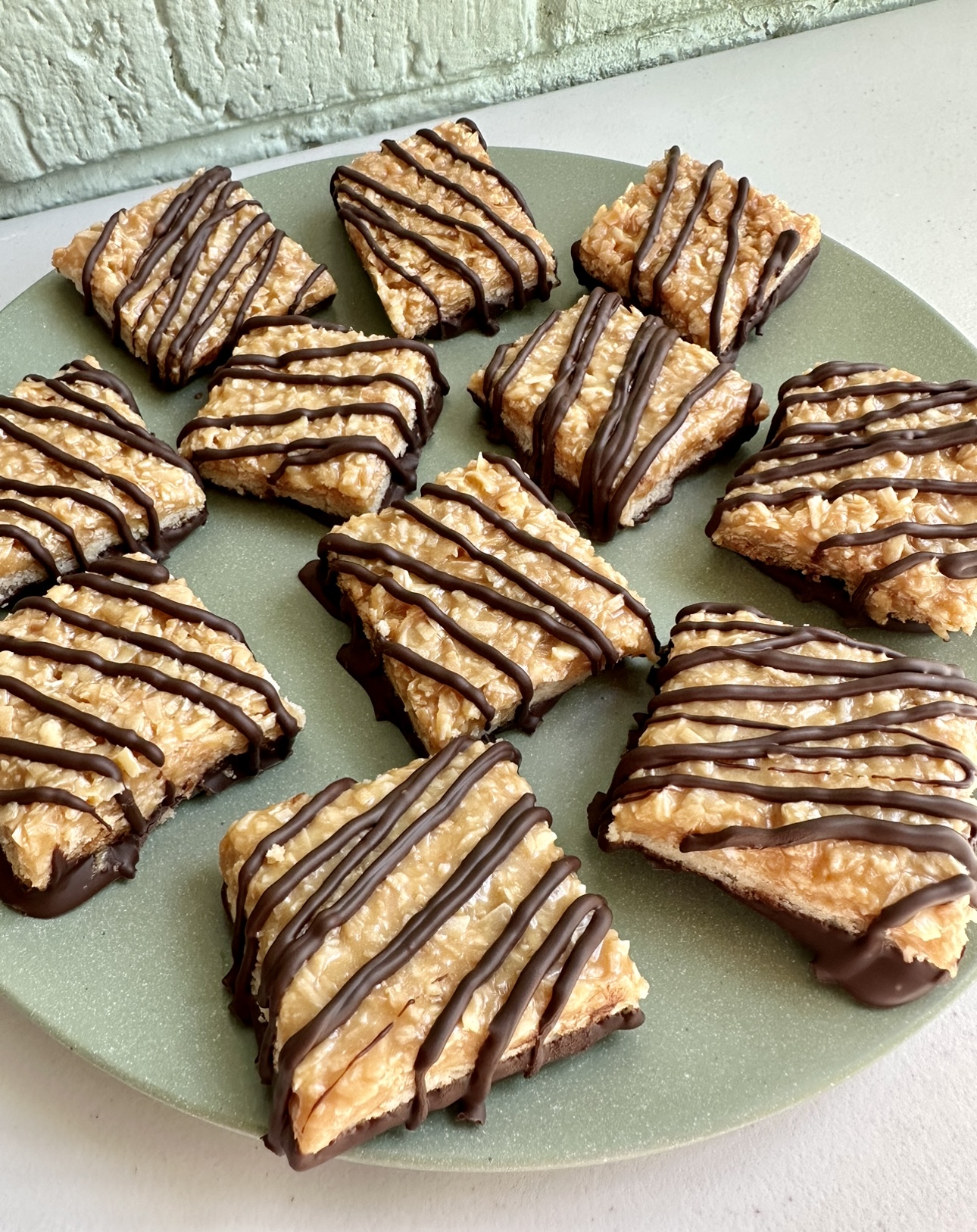 Samoa Cookie Bars - Dang That's Sweet