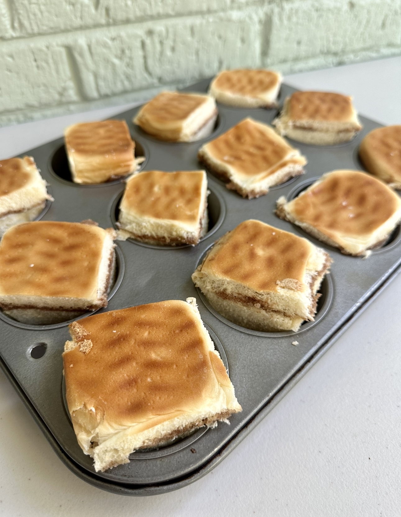 Hawaiian Roll Sticky Buns - Dang That's Sweet