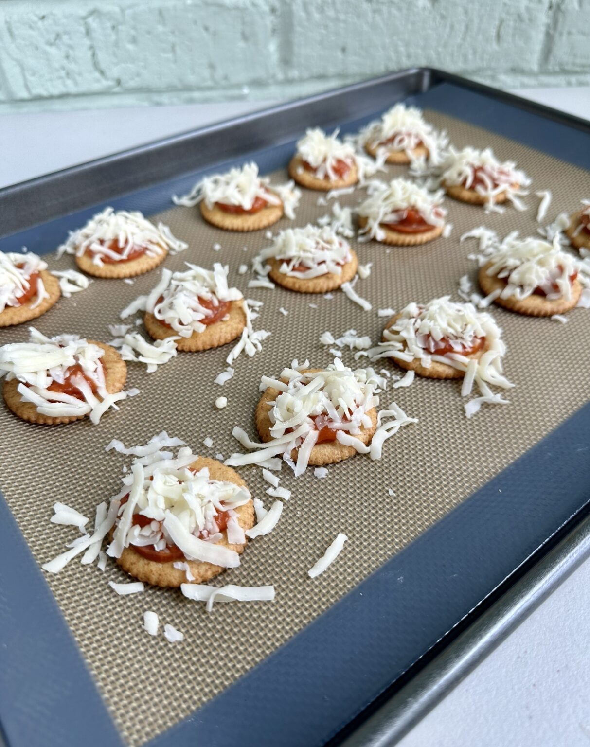 Pizza Crackers - Dang That's Sweet