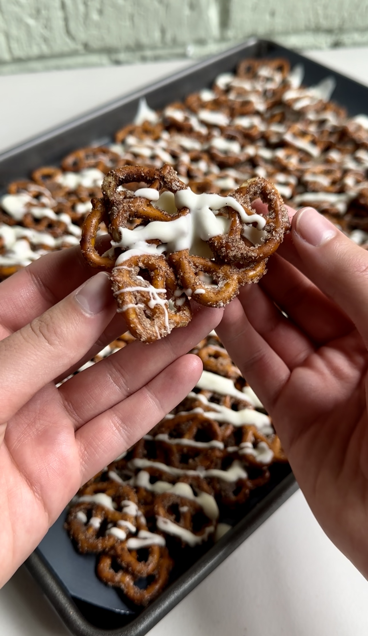 Cinnamon Roll Pretzels - Dang That's Sweet