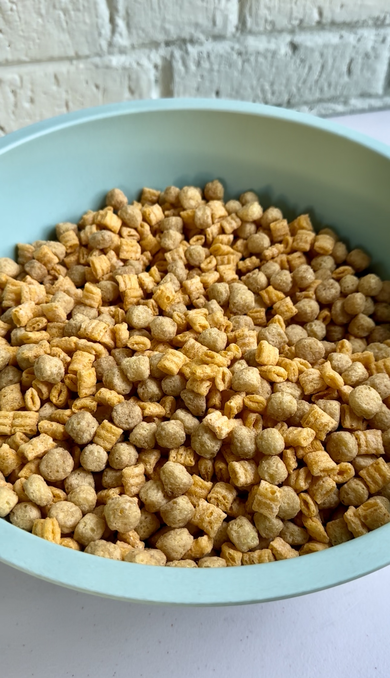 Captain Crunch Peanut Butter Puppy Chow - Dang That's Sweet