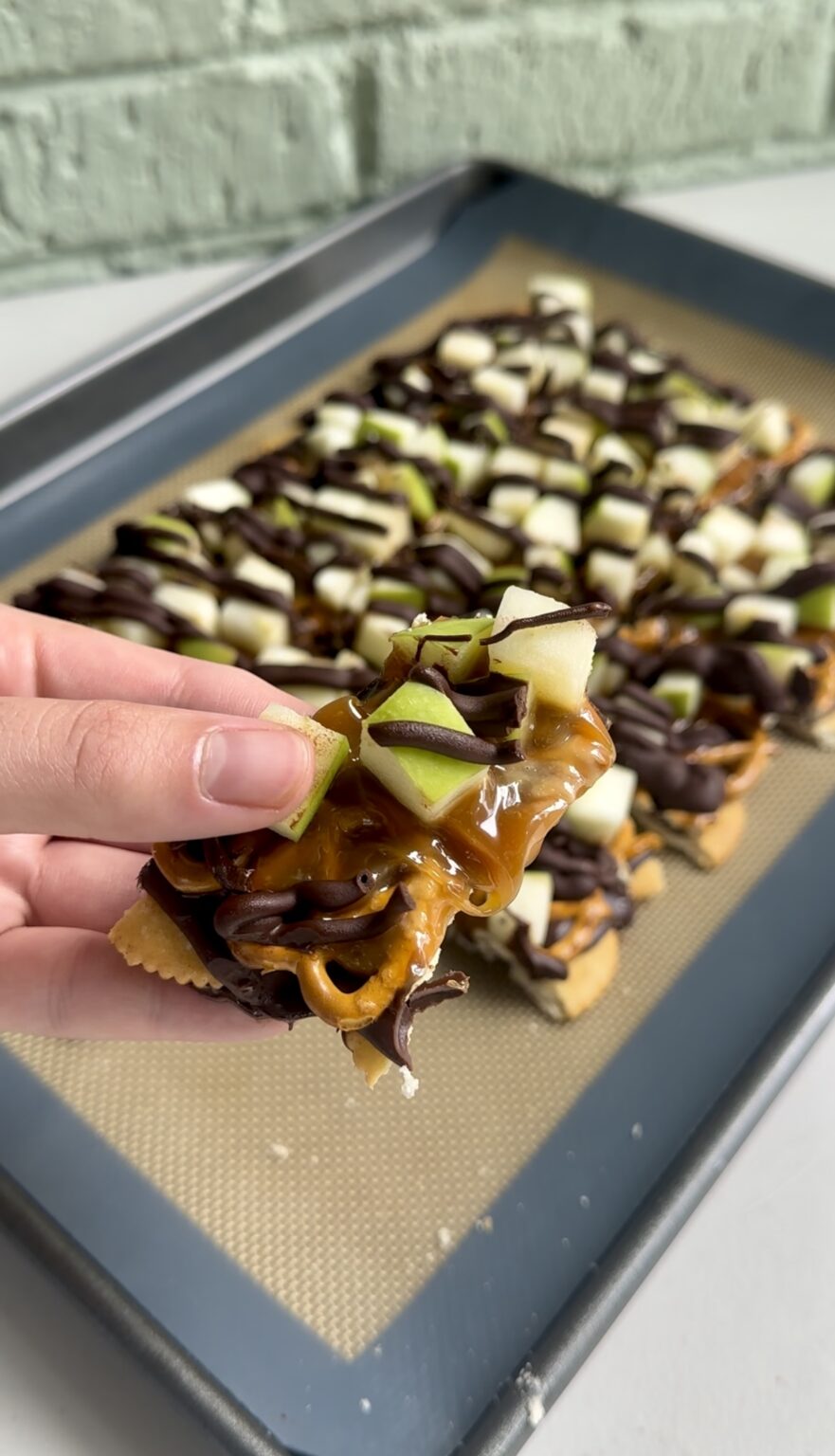 Caramel Apple Bark - Dang That's Sweet