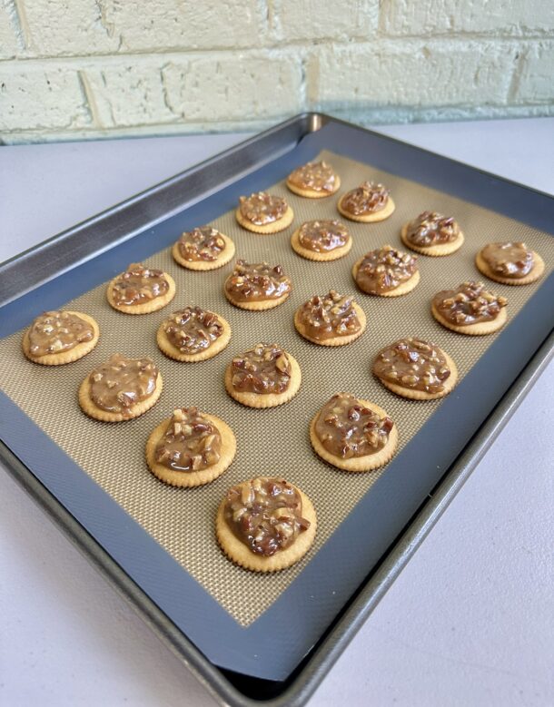 Pecan Pie Ritz Cookies - Dang That's Sweet