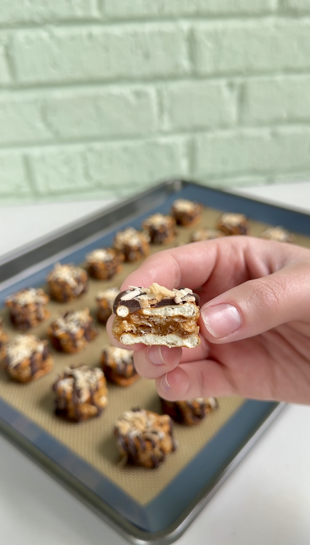 Samoa Pretzel Bites - Dang That's Sweet