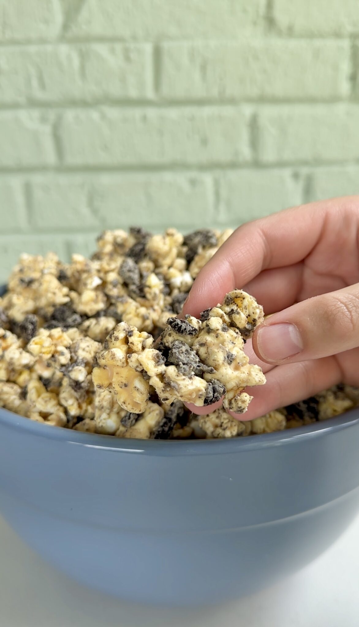 Oreo Peanut Butter Popcorn - Dang That's Sweet