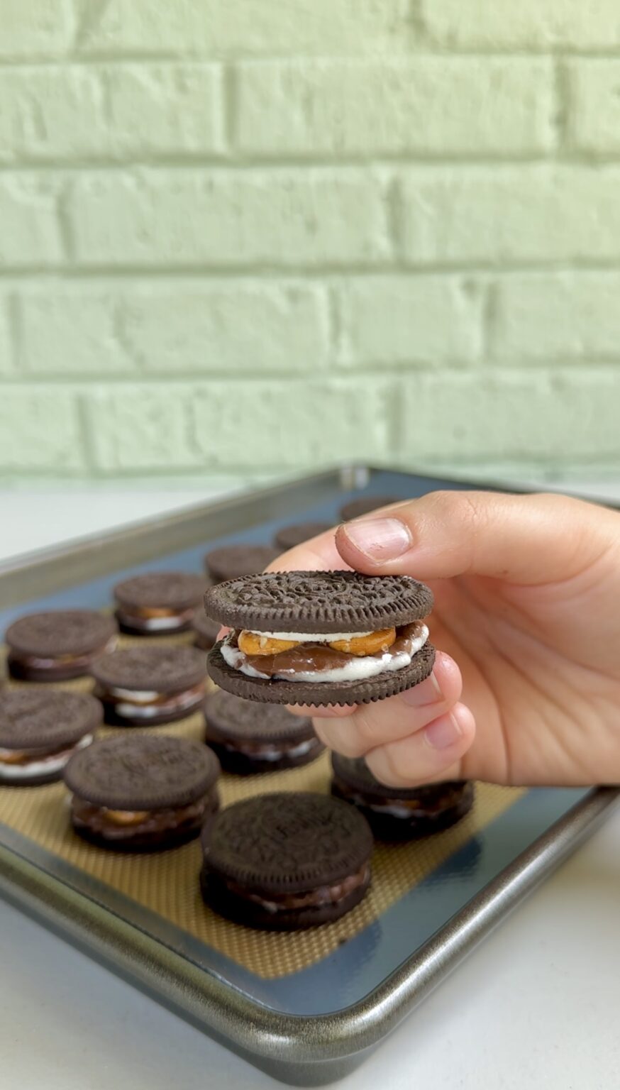 Caramel Pretzel Oreos - Dang That's Sweet