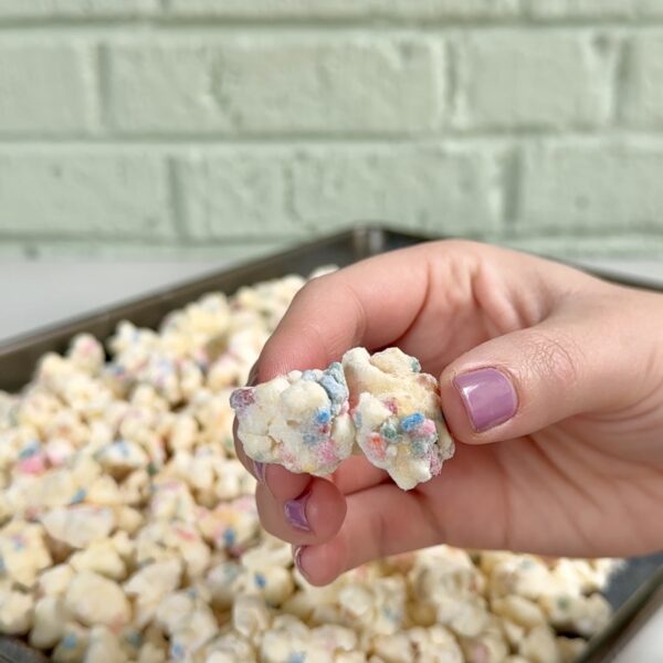 Funfetti Cake Batter Popcorn - Dang That's Sweet